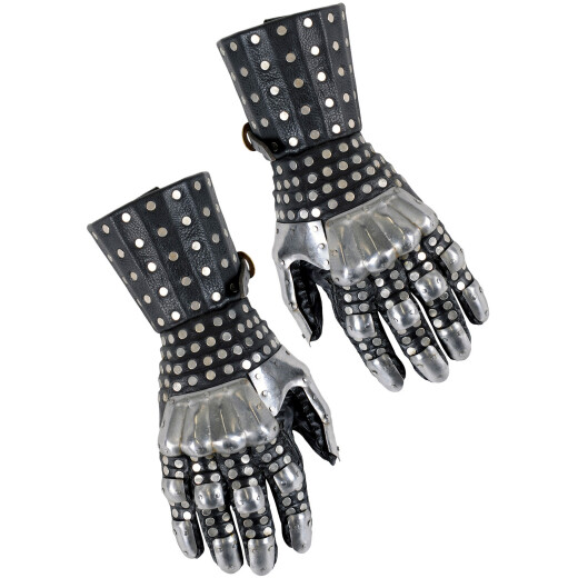 Medieval Gauntlets from the Battle of Visby, 14th c., Type III ...