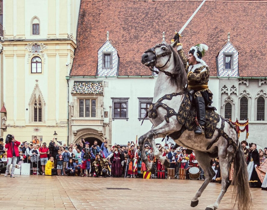 The History of European Swords - Part 2 | Outfit4events