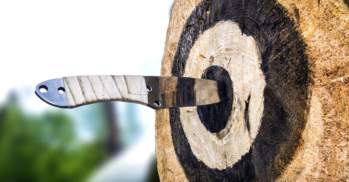 are throwing knives effective