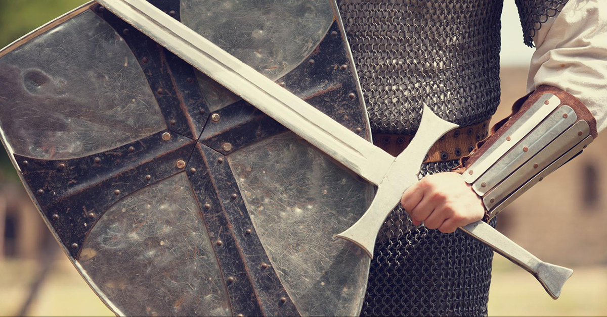 A Guide to Choosing a Fencing Sword | Outfit4Events