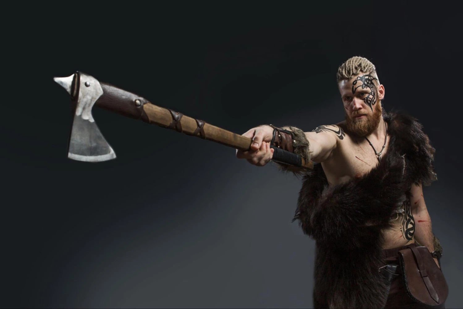 battle axe fighting techniques