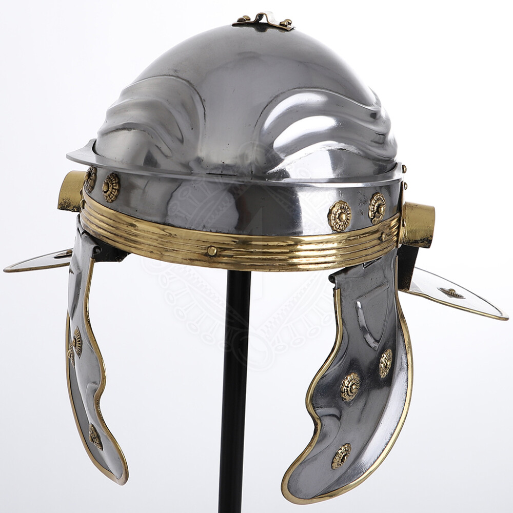 Imperial Gallic Helmet, size of the original exemplar | Outfit4Events