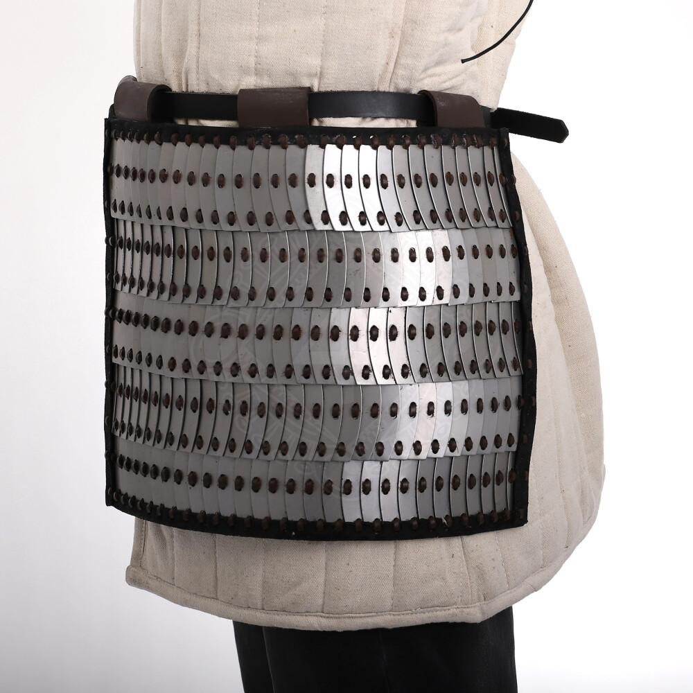 Lamilar Skirt, Lamellar Tasset Plates Set | Outfit4events