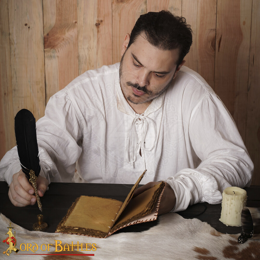 Leather Journal Assassin's Creed with patinated paper | Outfit4events