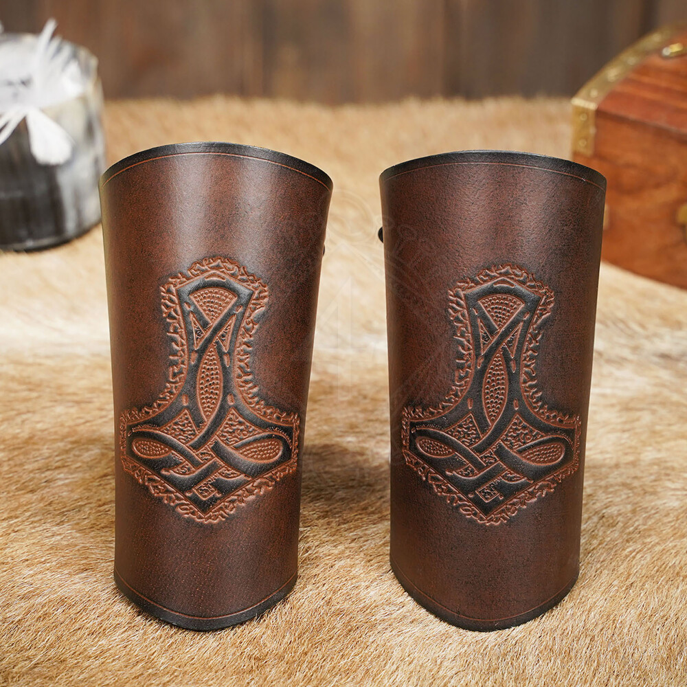 Leather Bracers with Embossed Thor's Hammer | Outfit4events