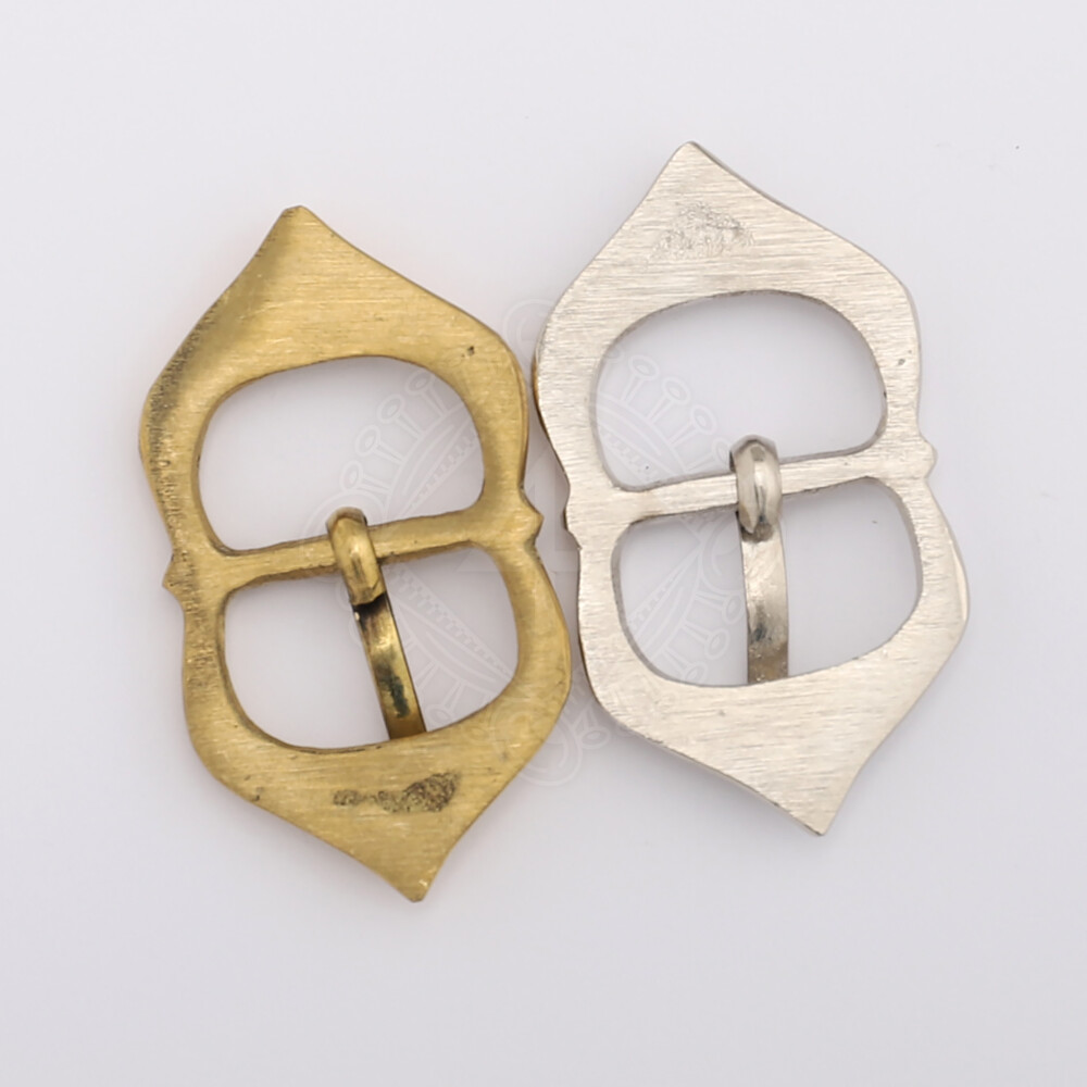 Late medieval double loop buckle big | Outfit4events
