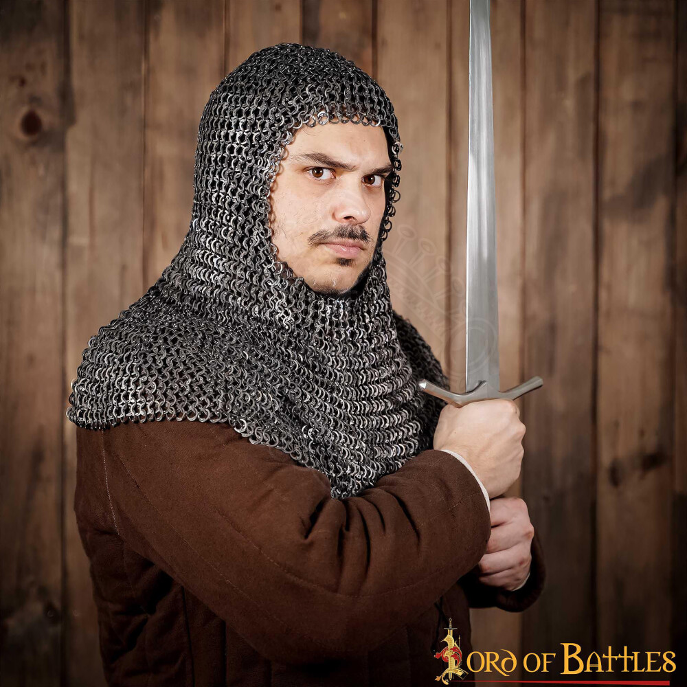 Chainmail Coif from Flat Titanium Rings | Outfit4events