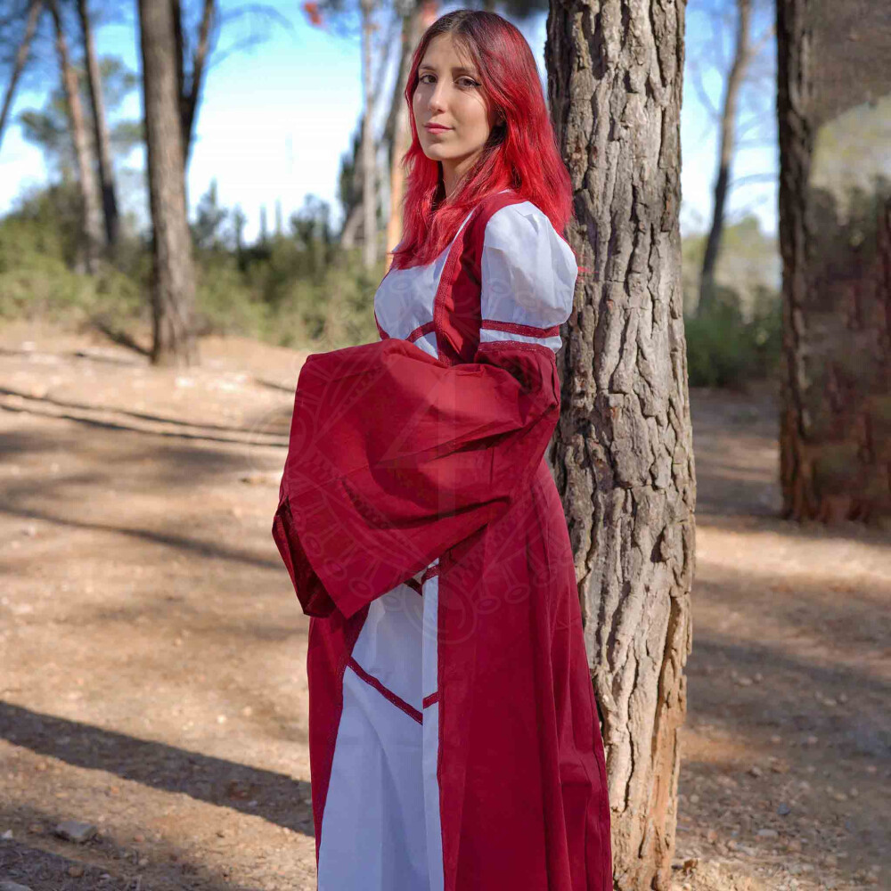 Medieval and Renaissance Maiden Dress Isabella | Outfit4events