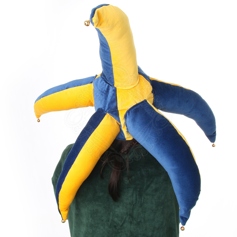 Cap and bells | Outfit4events