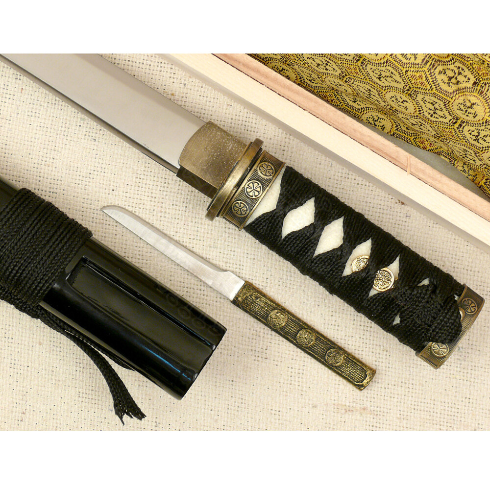 Traditional Japanese Tanto | Outfit4Events