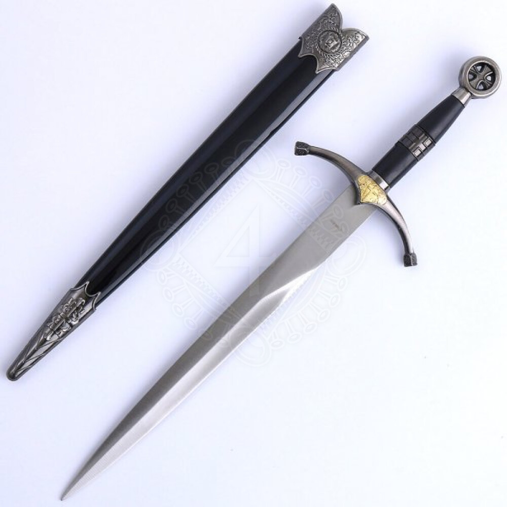 Decorative crusader's dagger | Outfit4events