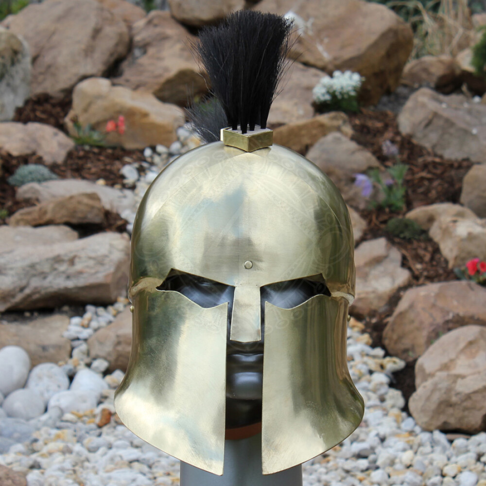 Corinthian helmet with three-part-crest | Outfit4Events