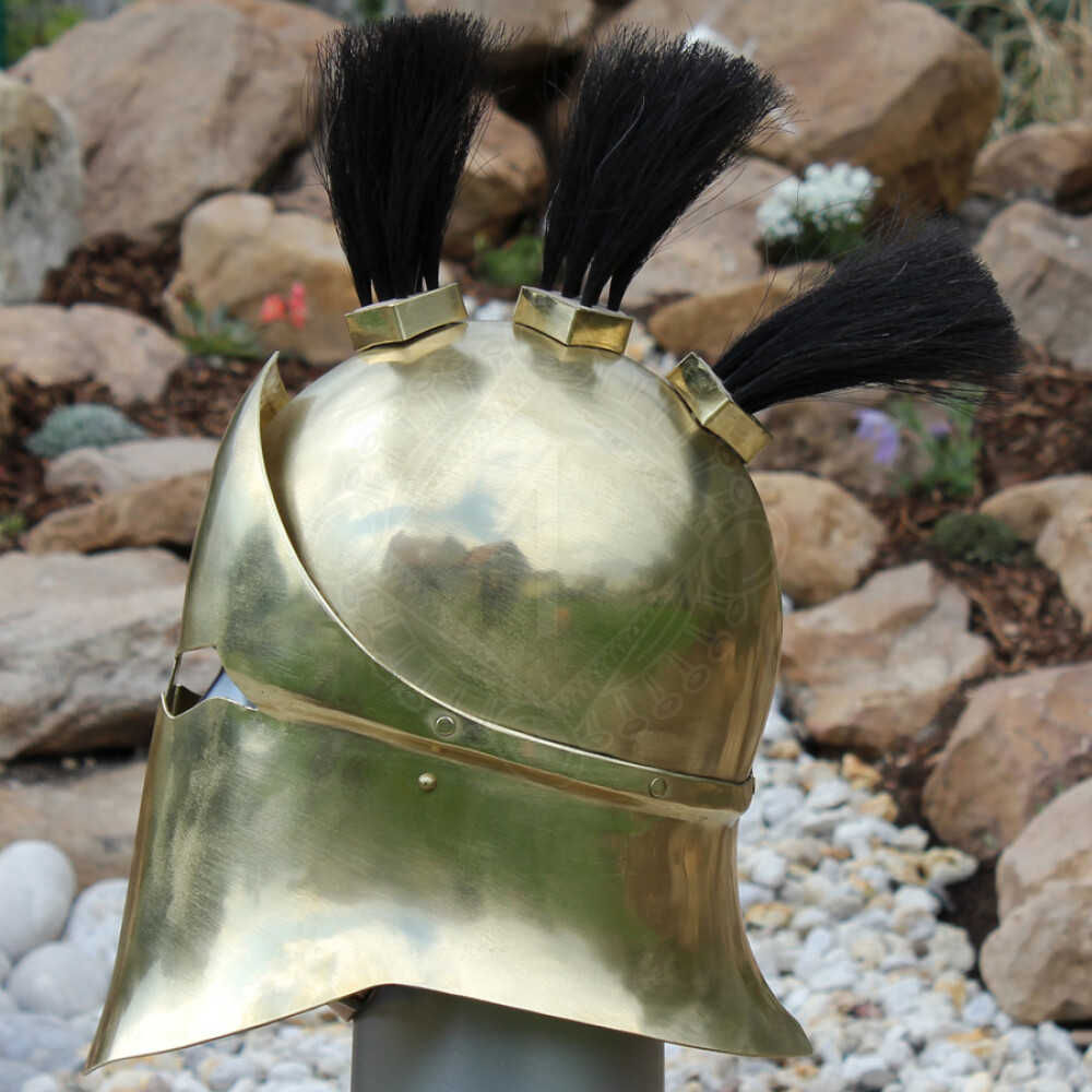 Corinthian helmet with three-part-crest | Outfit4Events